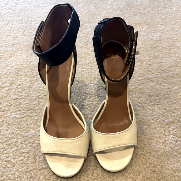 Givenchy | Shoes | Givenchy Shark Lock Sandals | Poshmark